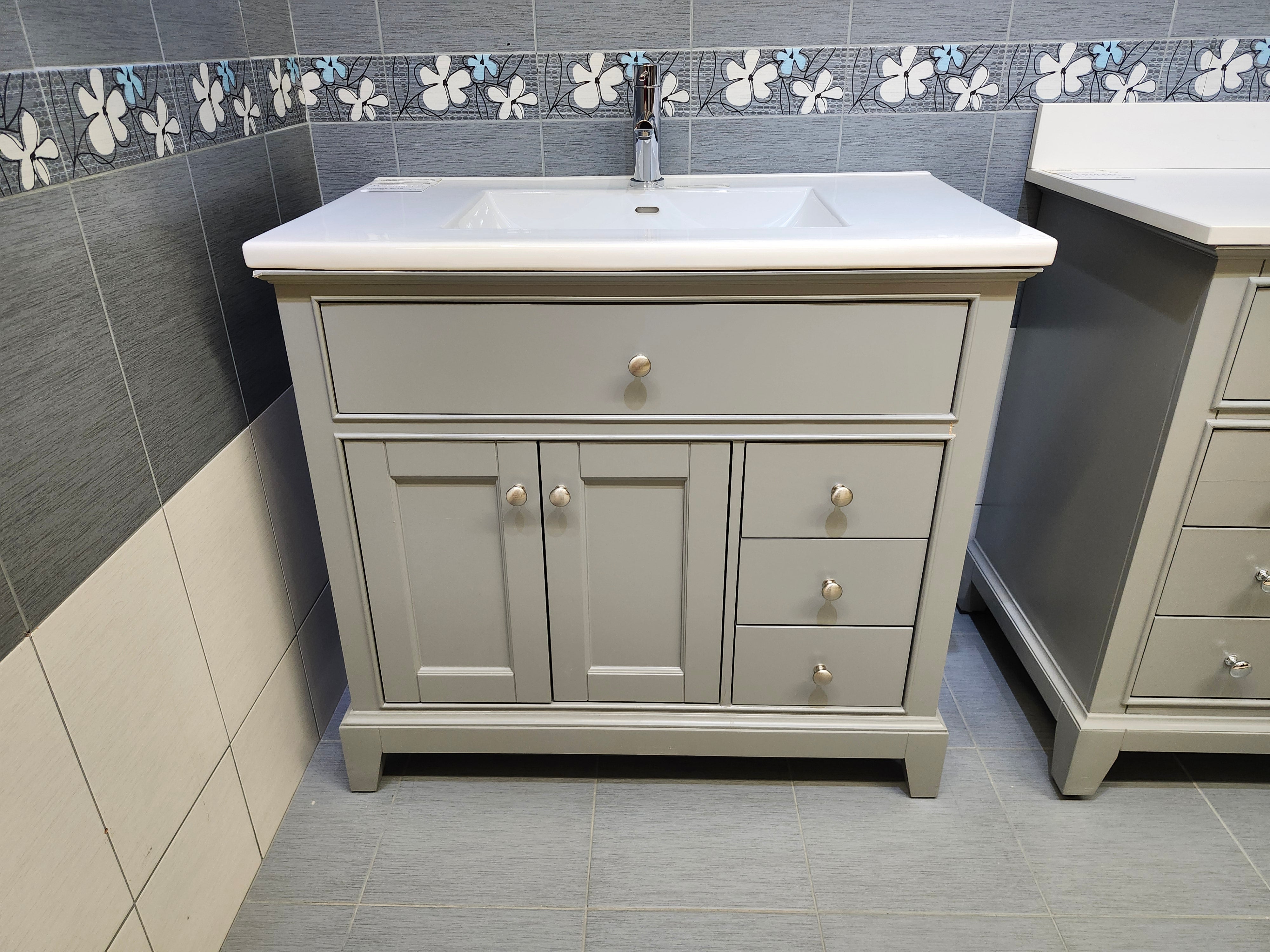 Vida 37" Riverfield Vanity and Countertop Combo Light Grey (as is ...